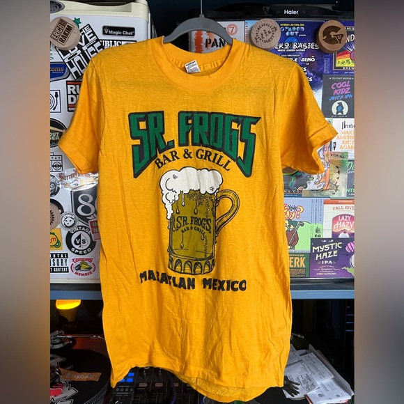 American Vintage | Shirts | Vintage 8s Sr Frogs Bar Grill Tee | Poshmark